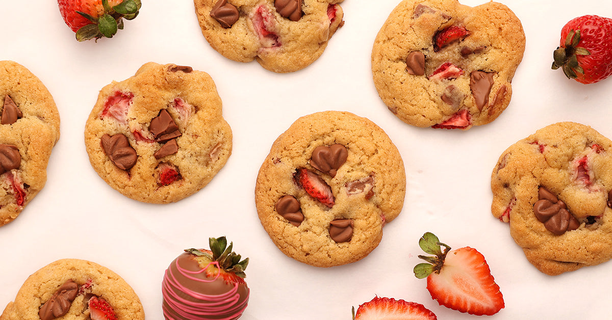 Recipe: Chocolate Covered Strawberry Cookies – Sarris Candies